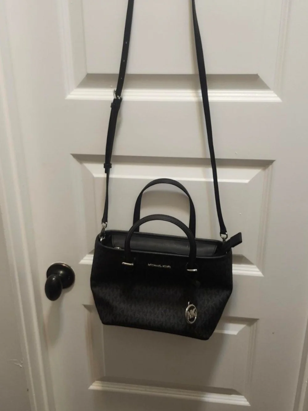 Michael Kors | Bags | Michael Kors Black Leather Crossbody Tote With ...